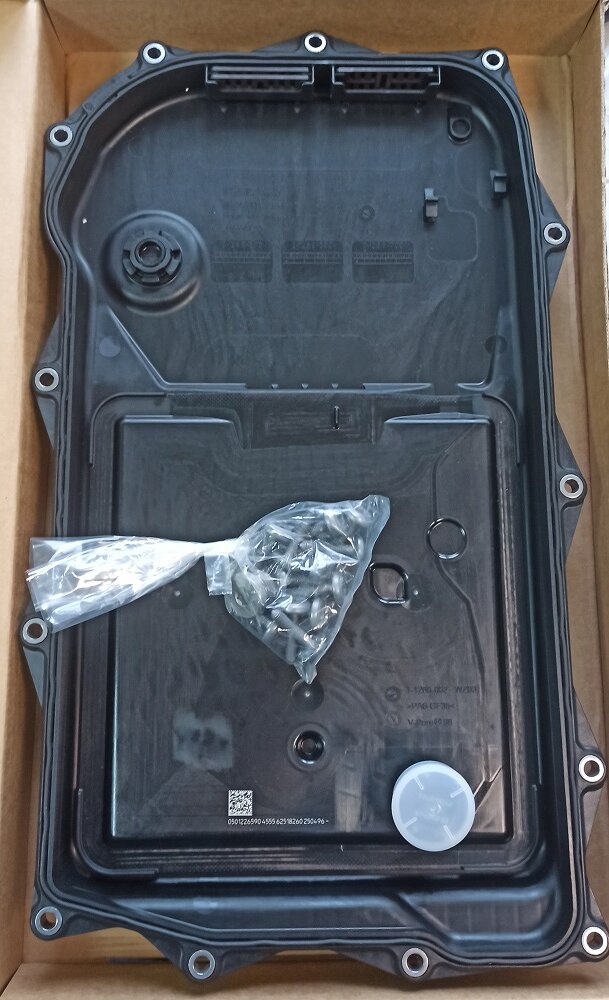 Поддон в сборе с фильтром АКПП 8HP