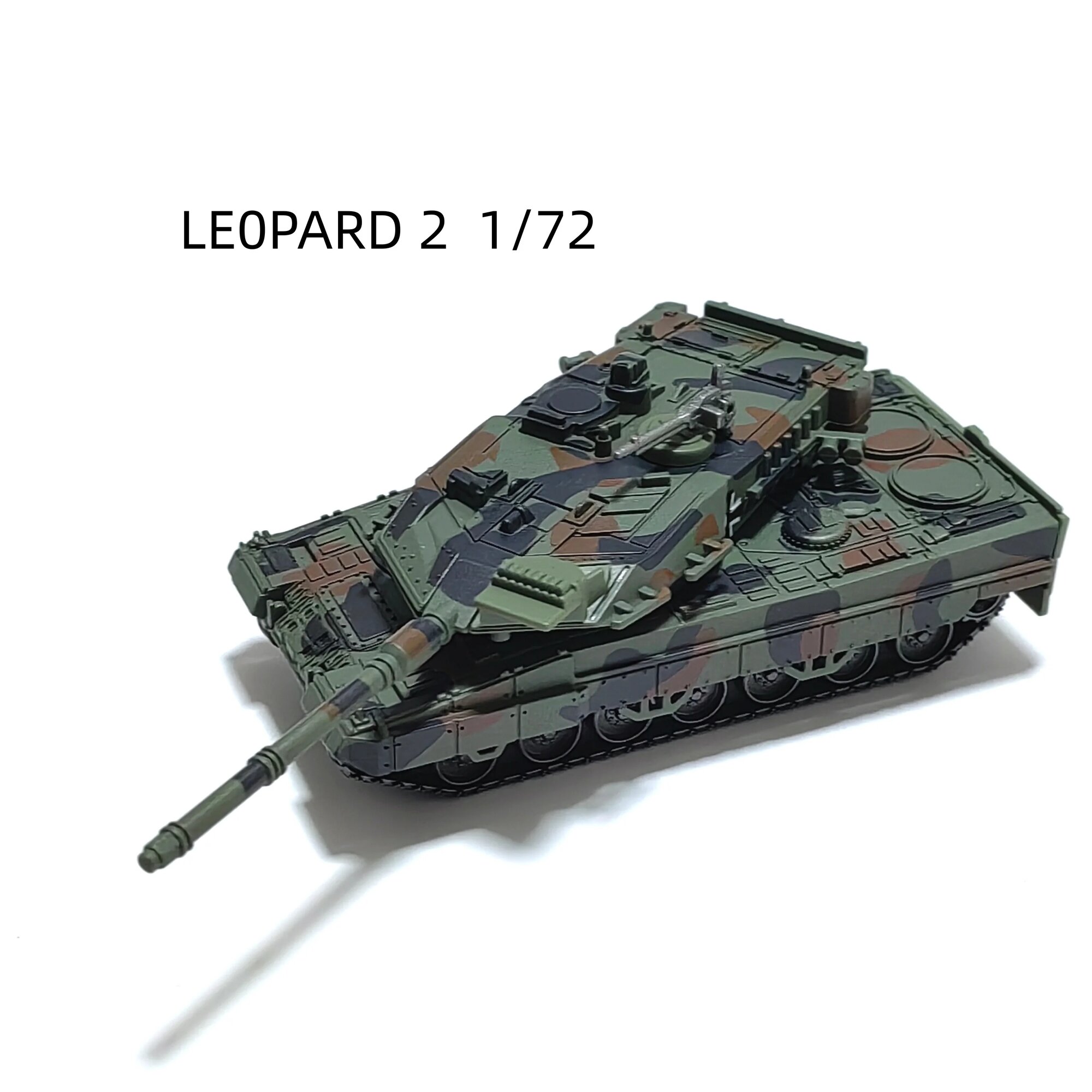 Leopard 2 1/72, цвет LE0PARD 2-1-72-PZ