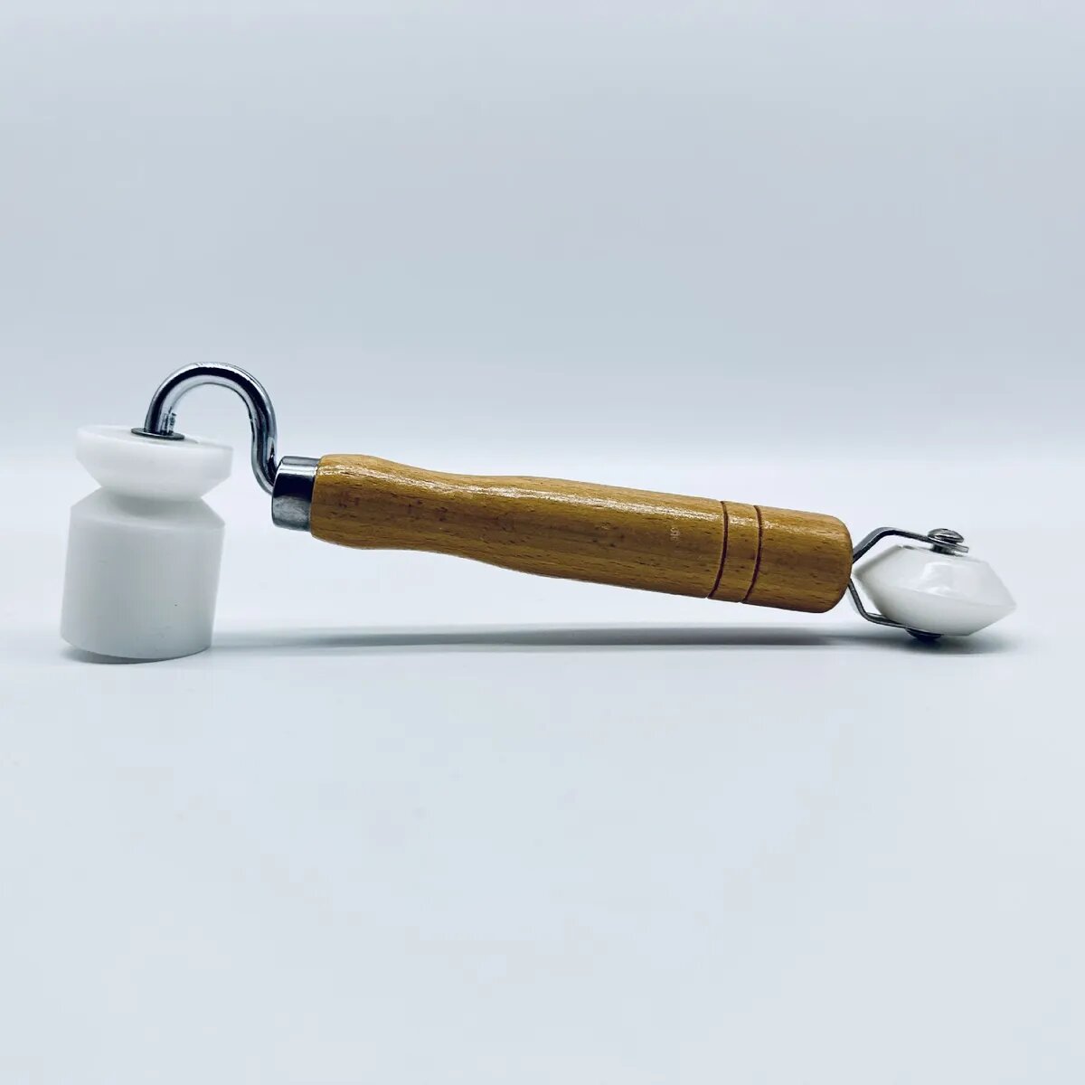 Держатель для поклейки обоев