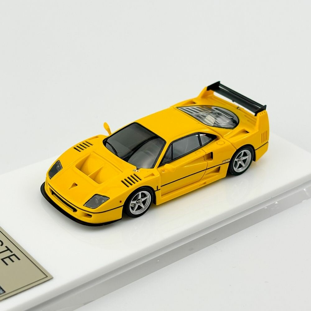 DMH 1:64 Ferrari F40 GTE Модель автомобиля смолa