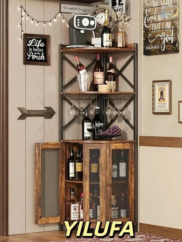 Ретро барный шкаф из дерева для вина и алкоголя