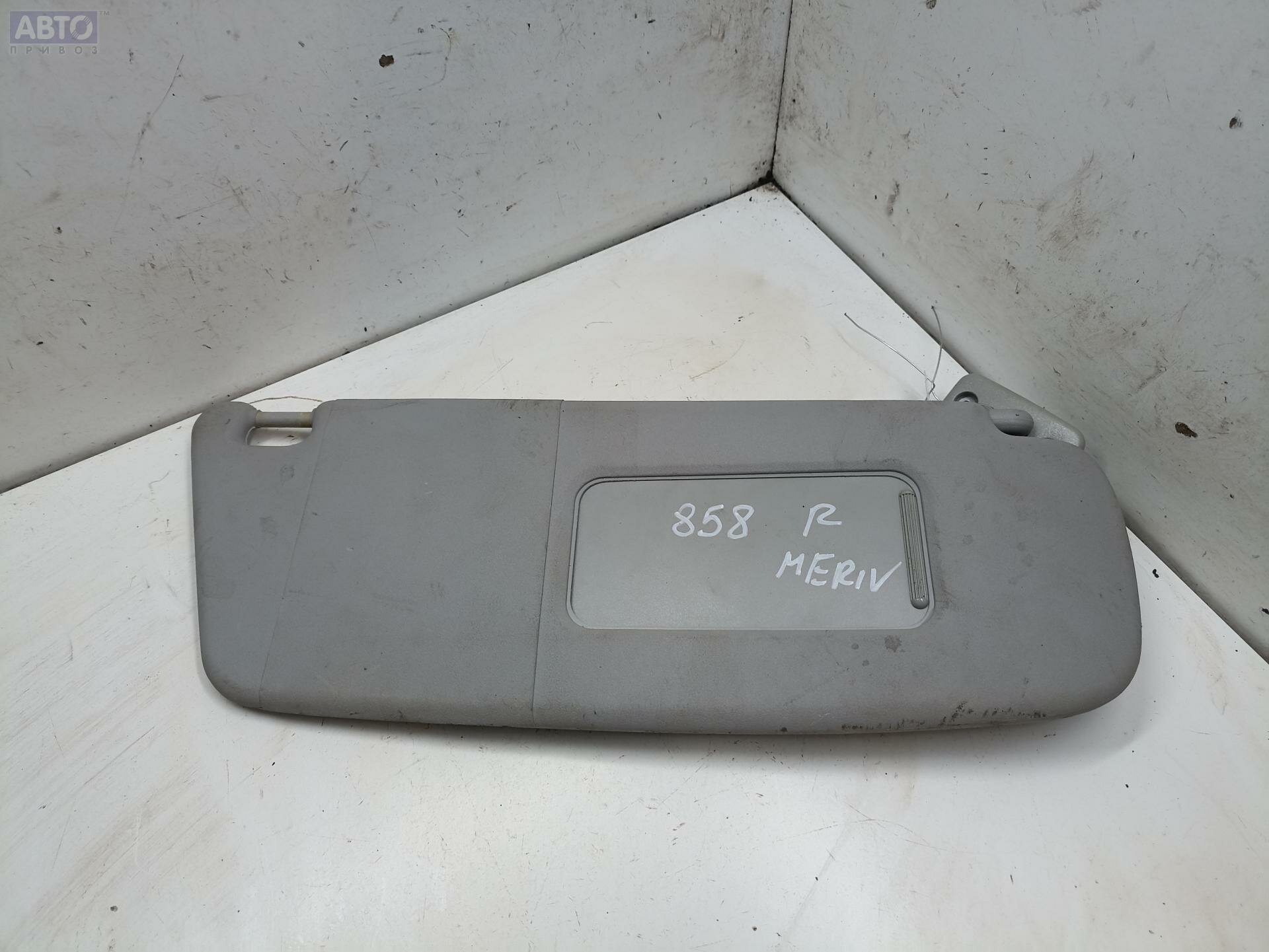 Козырек солнцезащитный правый Opel Meriva A (2003-2010)