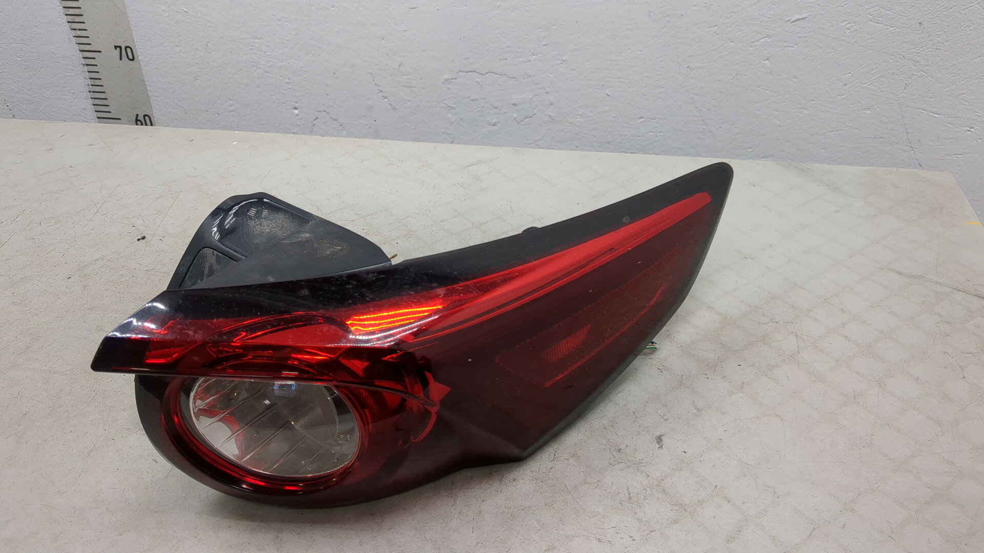 Фонарь (задний) правый Mazda CX-9 Б/У