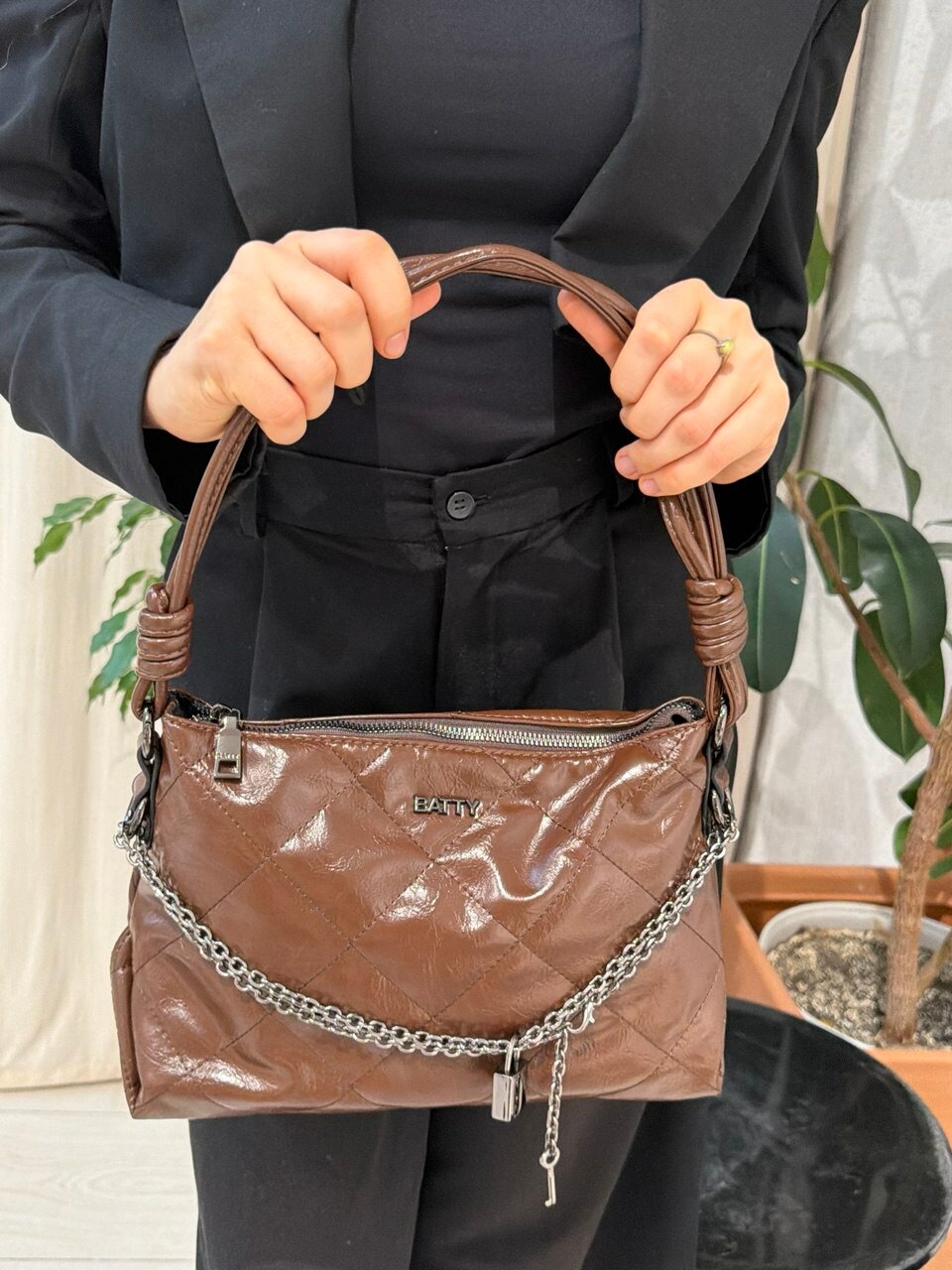 Сумка кросс-боди Яркая сумка из экокожи