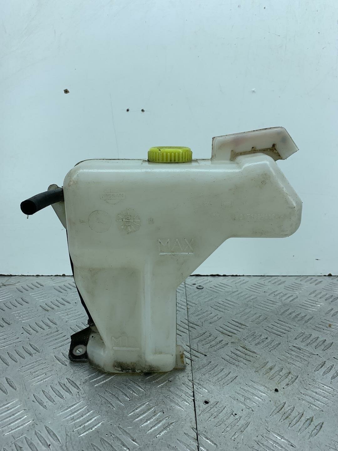 Бачок расширительный Nissan Almera Tino V10 2003 21710BM410