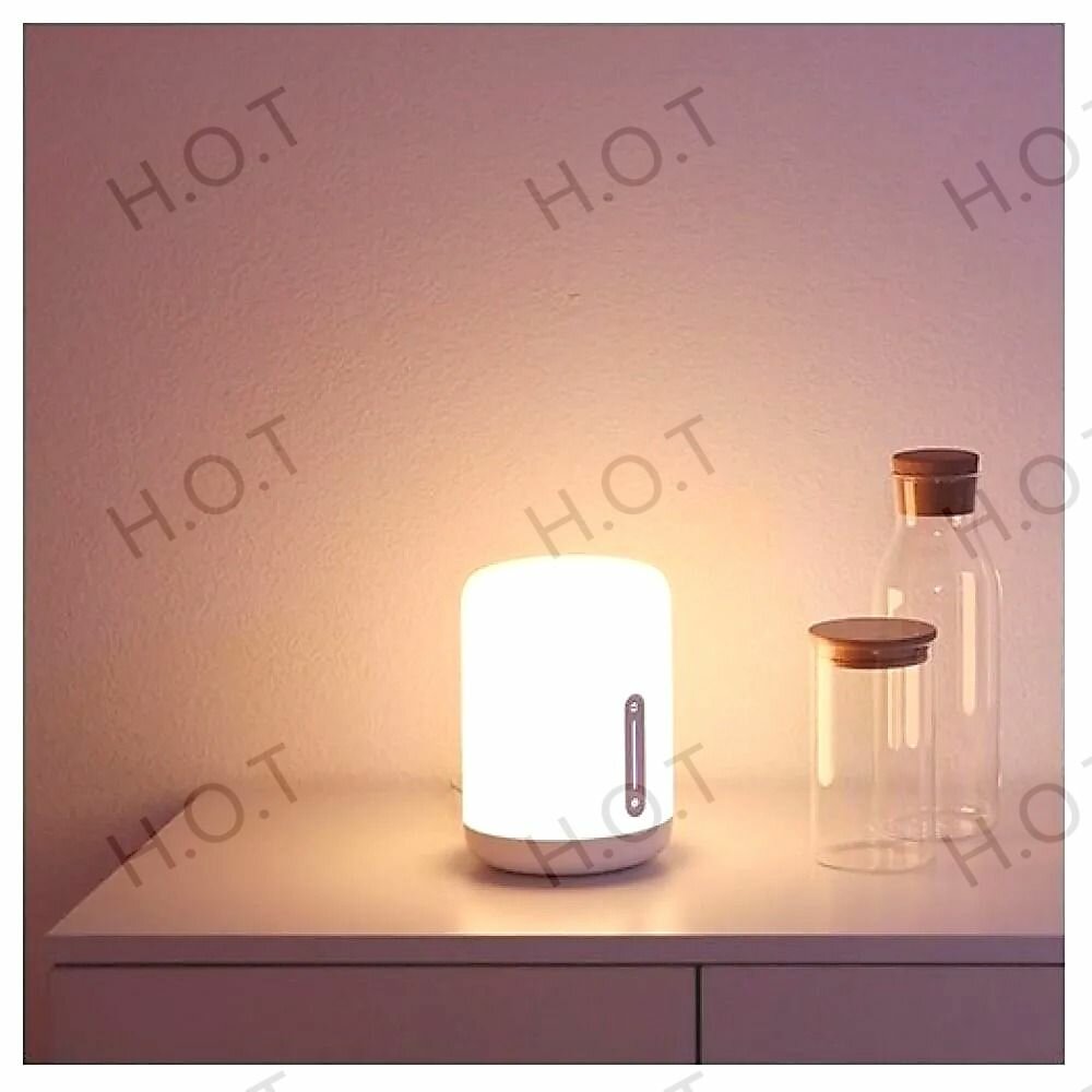 Настольный светильник