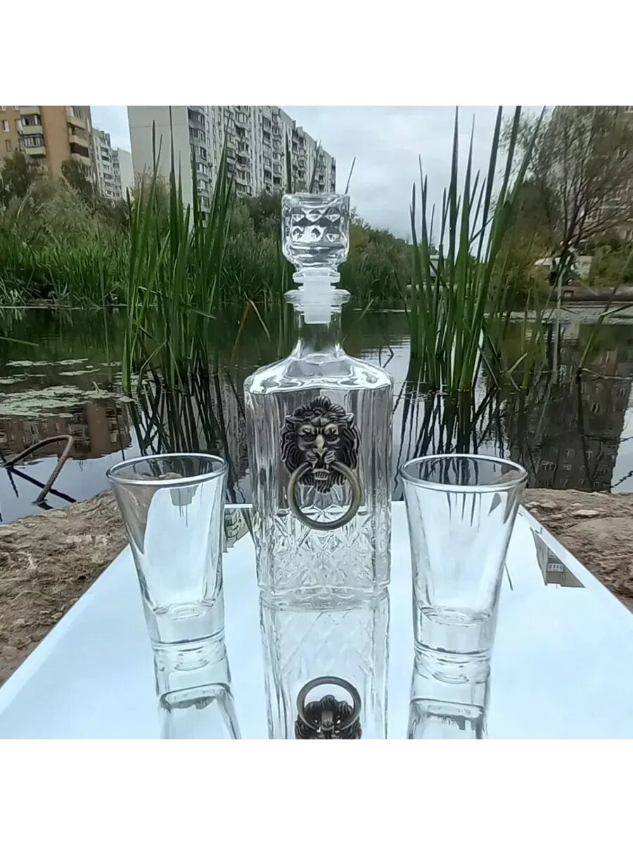 Графин граненый Лев 500мл+ 2 стопки высокие 50мл
