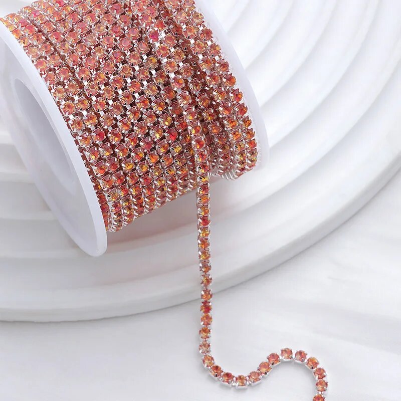 Цепочка со стразами опал мокко хрусталь 10 Yards 9Meter, SS12-3mm, red Mocha Opal