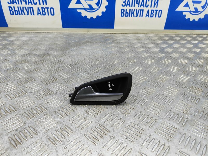 Б/У Ручка двери задней внутренняя левая Ford Focus 3 / Форд Фокус 3 1.6 PNDA 125 Л.С. хэтчбек 2011