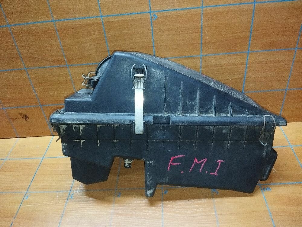 Корпус воздушного фильтра Форд Мондео 1 Б/У с пробегом