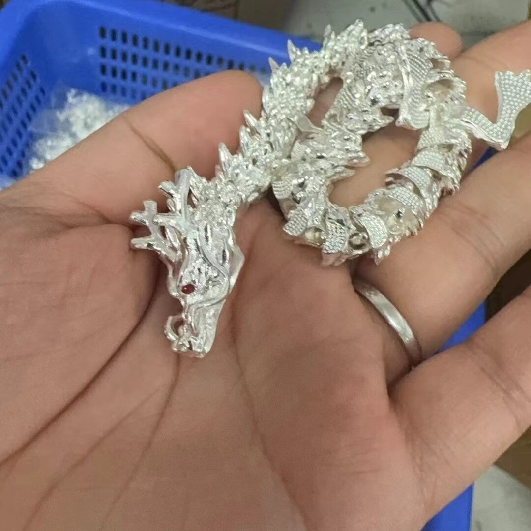 Аллюминиевое украшение в виде золотого дракона с пятью когтями и подвижной ручкой, привлекающее богатство китайский дракон для декора дома и офиса