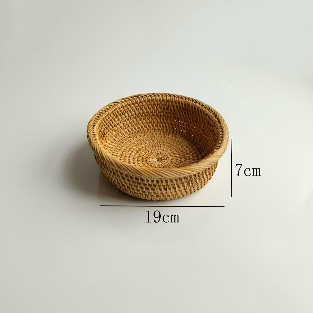 Оптовая продажа вьетнамских ротанговых корзин для хранения, круглая большая фруктовая тарелка, закуски, выпечка, маленькая корзина, коллекция мелких предметов, синий