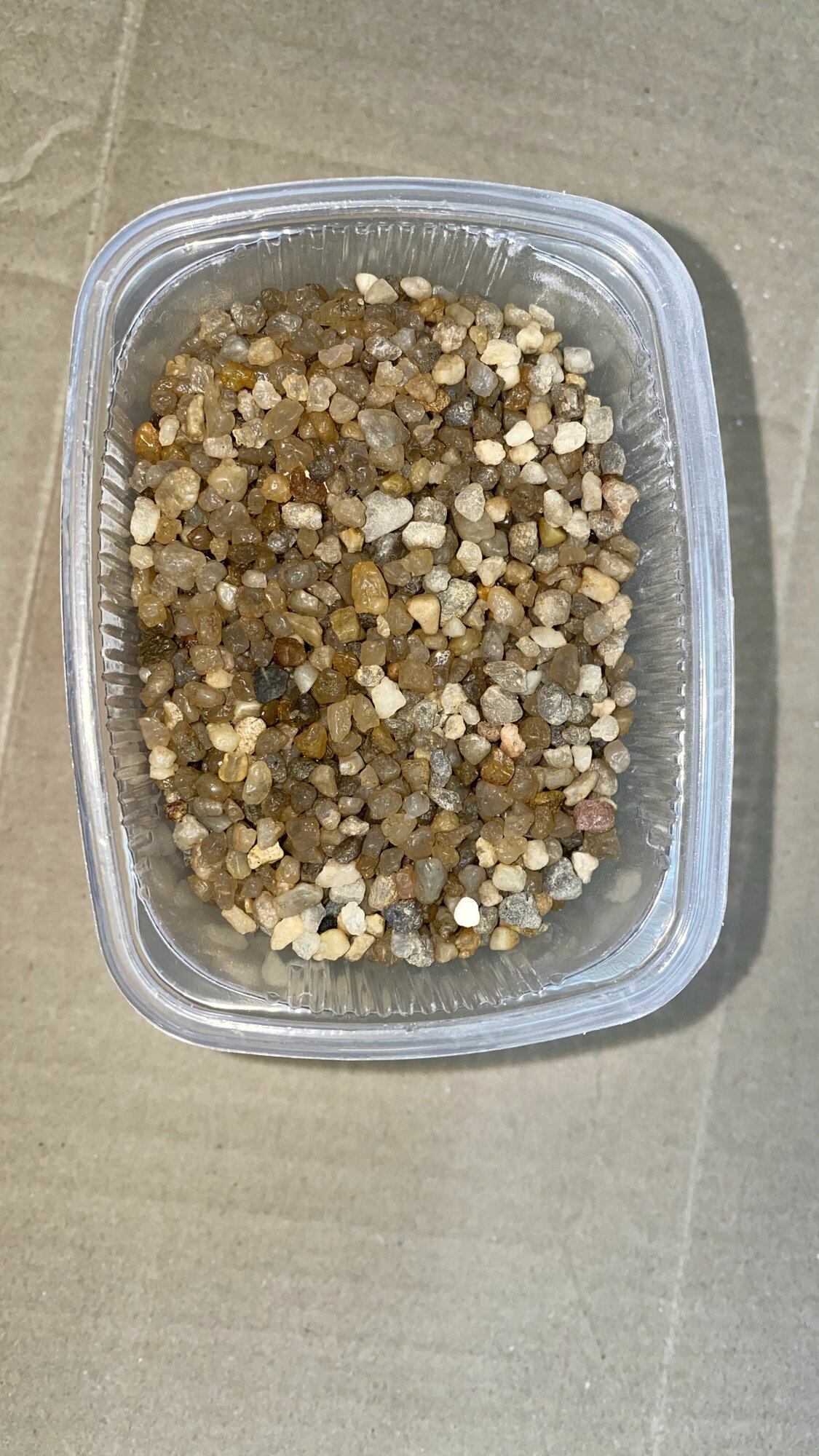 Кварцевый песок для аквариума 500гр фракция 2-5 мм