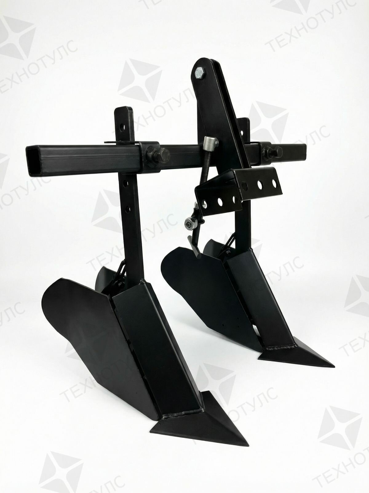 Окучник 2х-рядный регулируемый раздвижной с/сцепкой