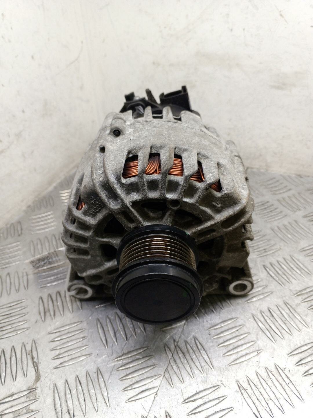 Генератор для Ford S-Max 2.0 OEM AG9T-10300-AA