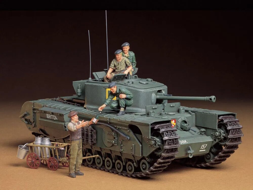Сборная модель танка Churchill Mk.VII Briton с фигурками, масштаб 1:35