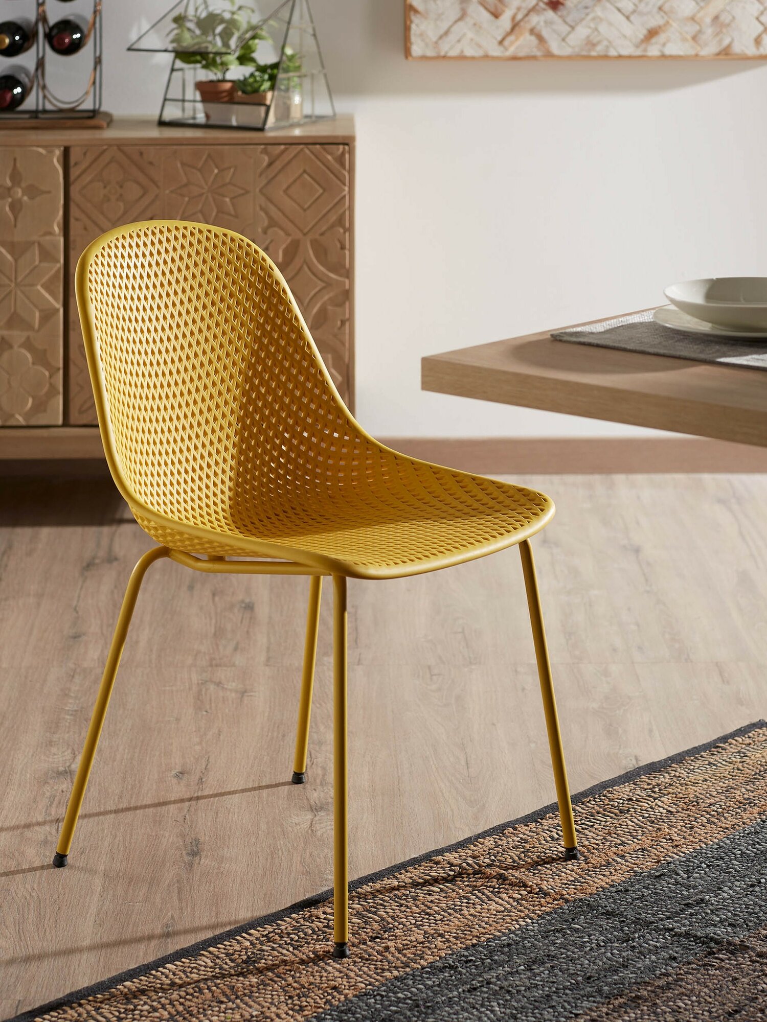 Стул La Forma Quinby, кухонный, для любых помещений, прочный, пластик, цвет желтый