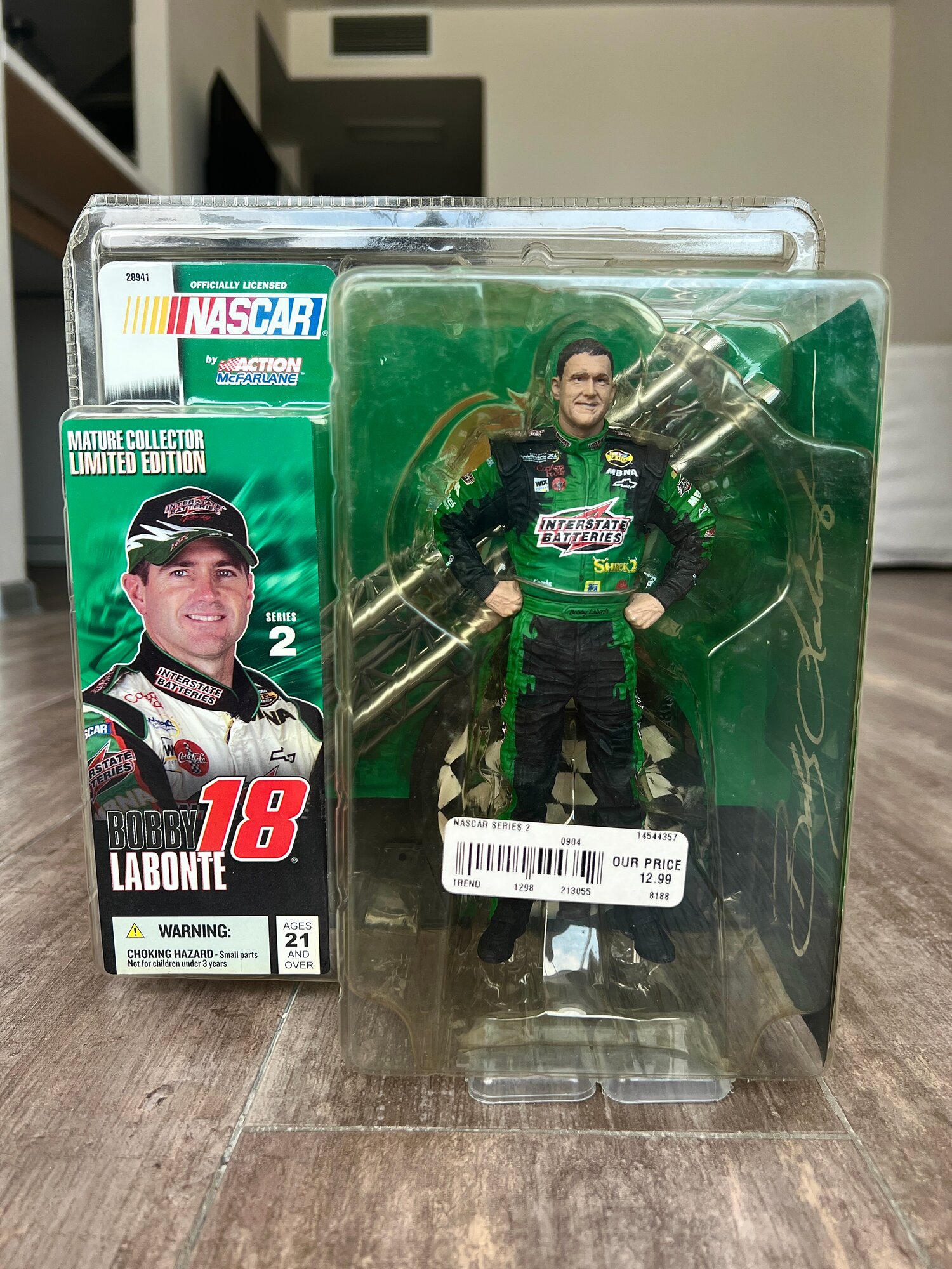 Фигурка Nascar Bobby Labonte Гонщик Наскар Бобби Лабонте McFarlane Toys