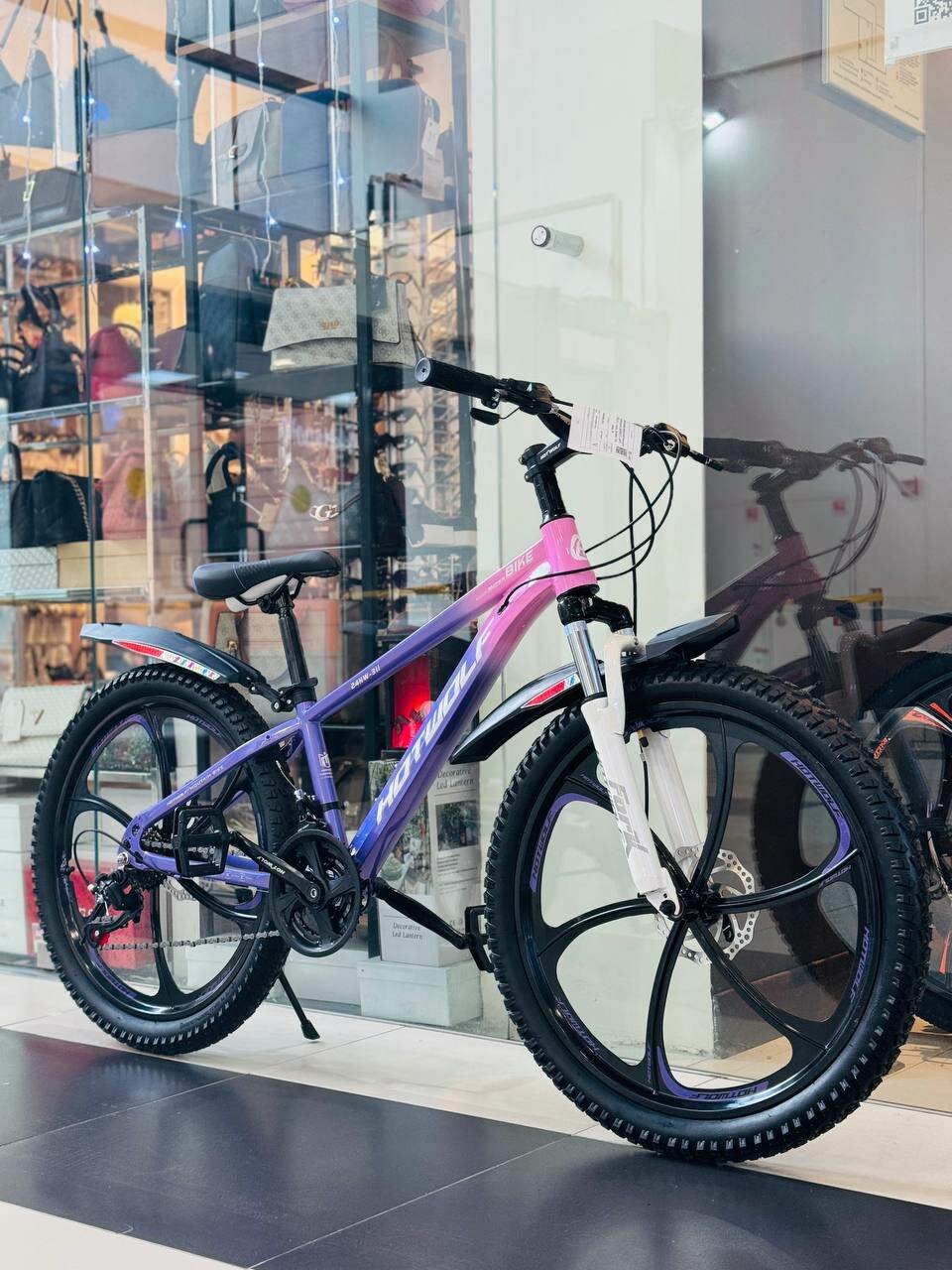 Велосипед горный скоростной на литых дисках HOT WOLF 311 24s 24 дюймов / взрослый, мужской и женский для прогулки / скоростной, спортивный велик фиолетовый розовый