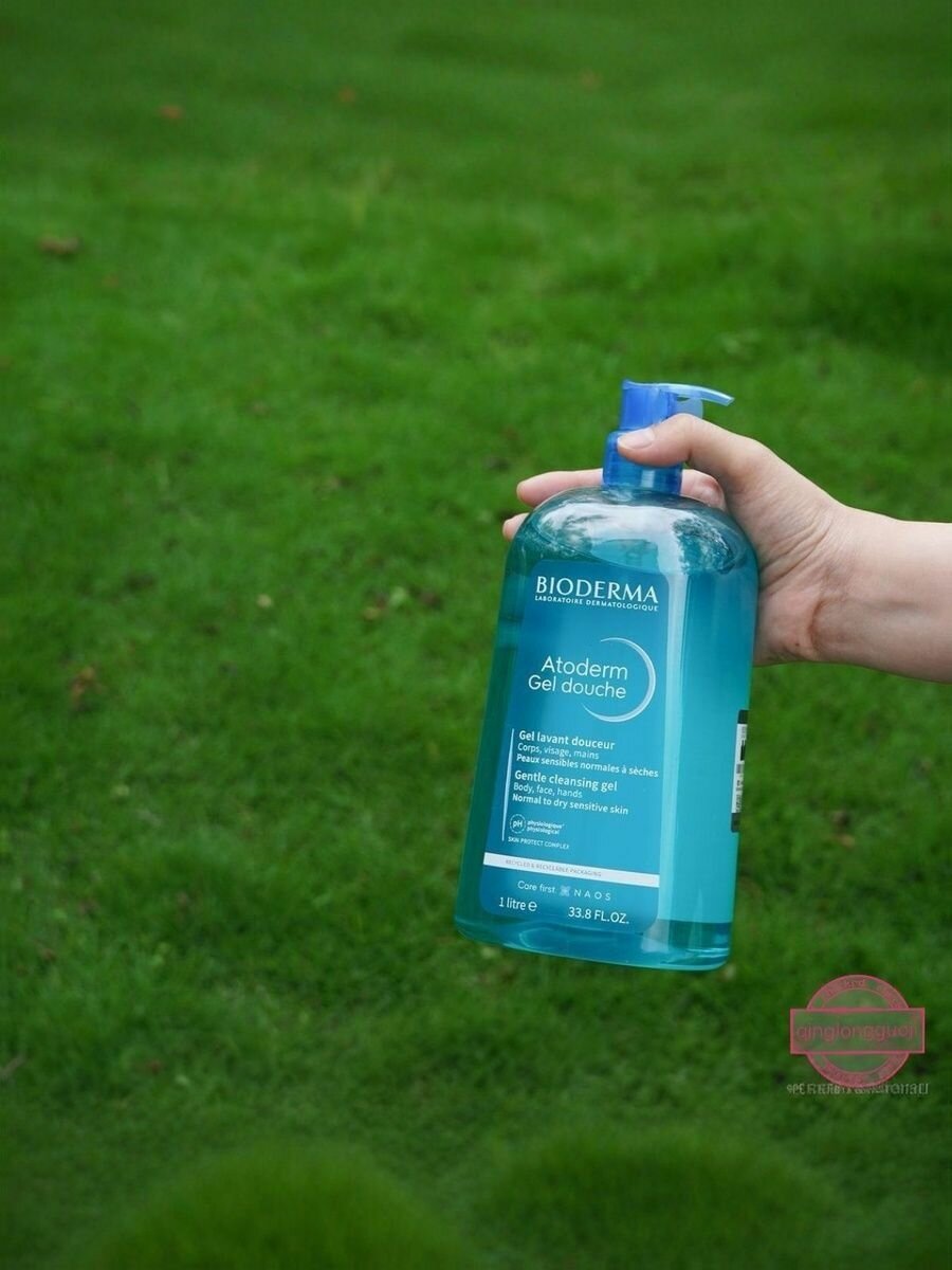 Bioderma Atoderm гель для душа мягкий очищающий для нормальной сухой и атопичной кожи, 1 л