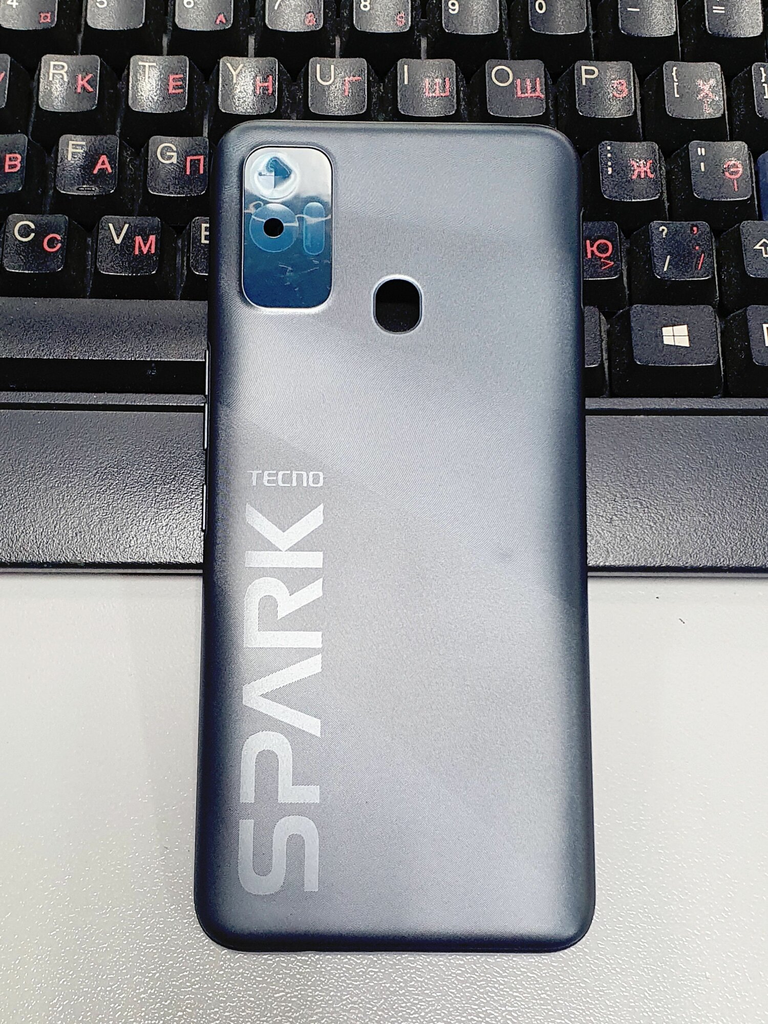 Задняя крышка Tecno Spark 7 (KF6N) черная