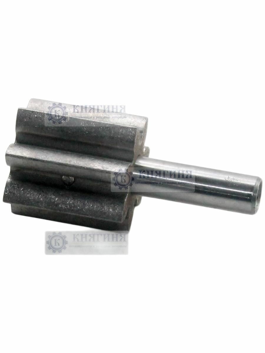 Вал насоса масляного ГАЗ 53 (ведущий) с шестерней