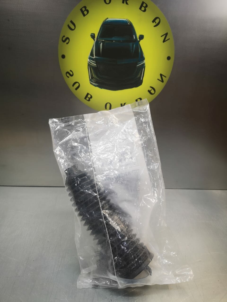 Пыльник рулевой рейки Ауди A6, Lemforder 3492701