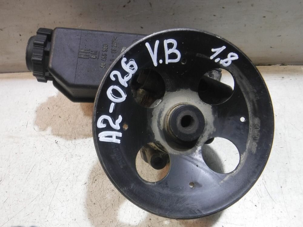 Насос гур Opel Vectra B 90495960