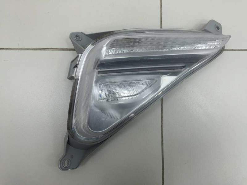 Фонарь задний в бампер левый Kia Cerato 2018 кат.номер: 92305M6000