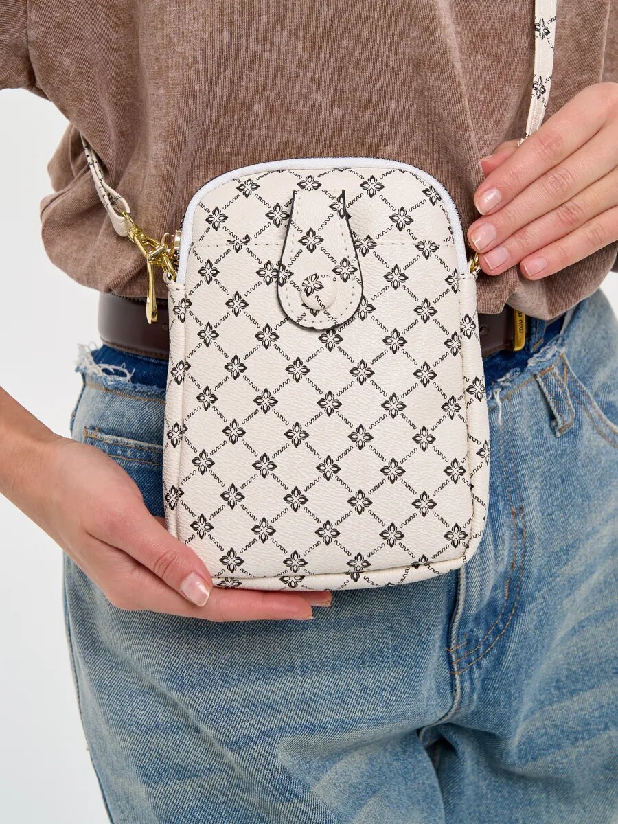 Маленькая сумка для телефона