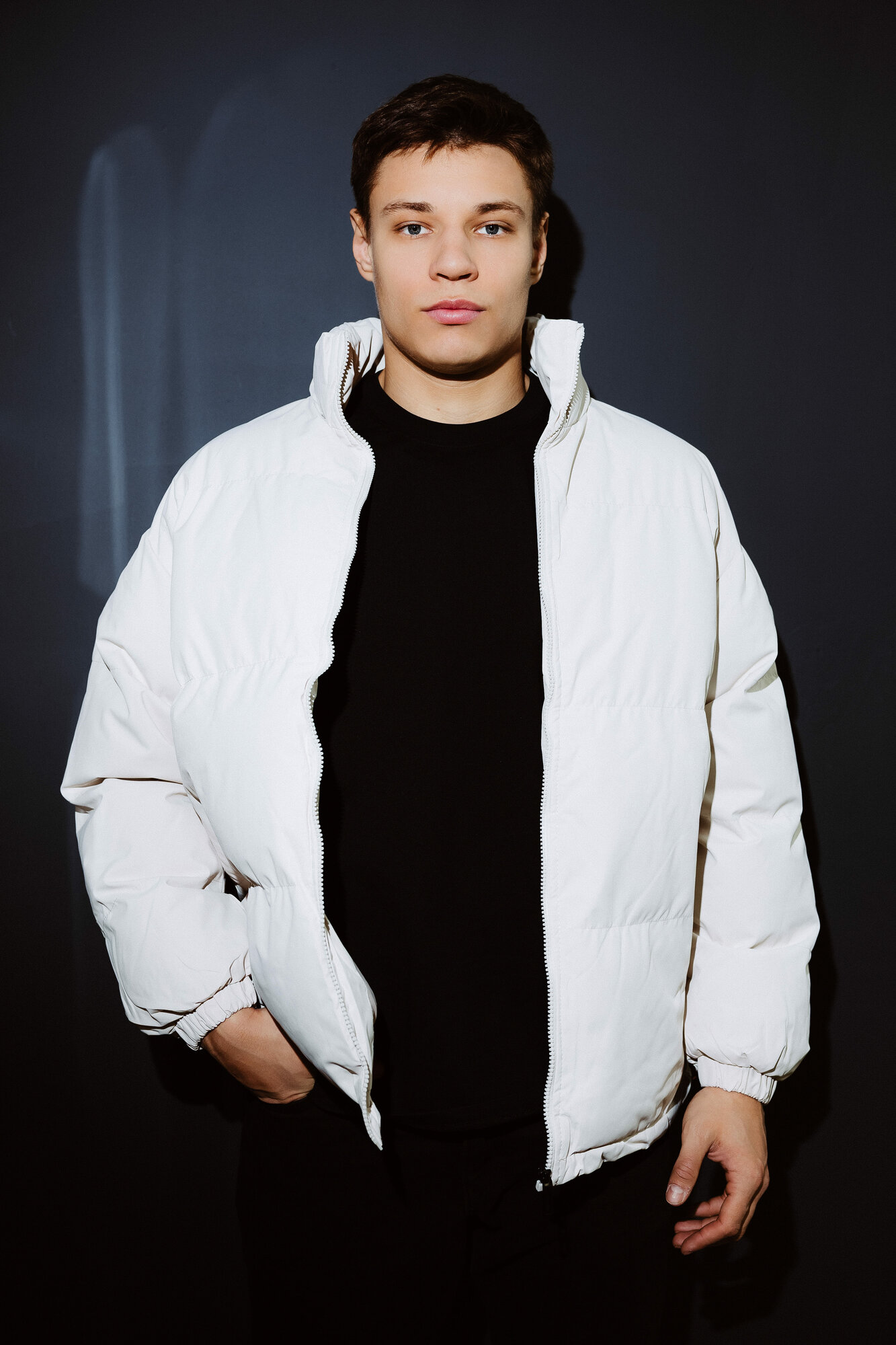 Куртка  куртка мужская белая оверсайз