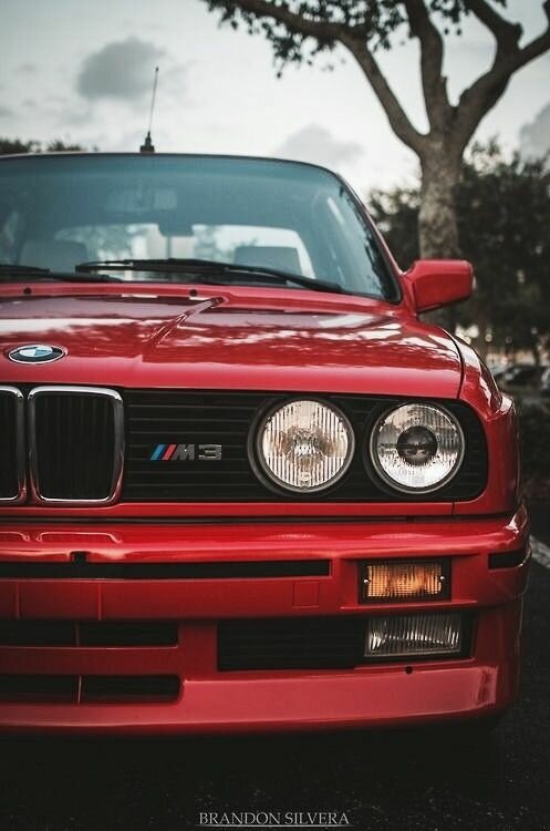 Алмазная живопись "BMW E30 M3", 5D, круглая, 40x50 см. Brose Art