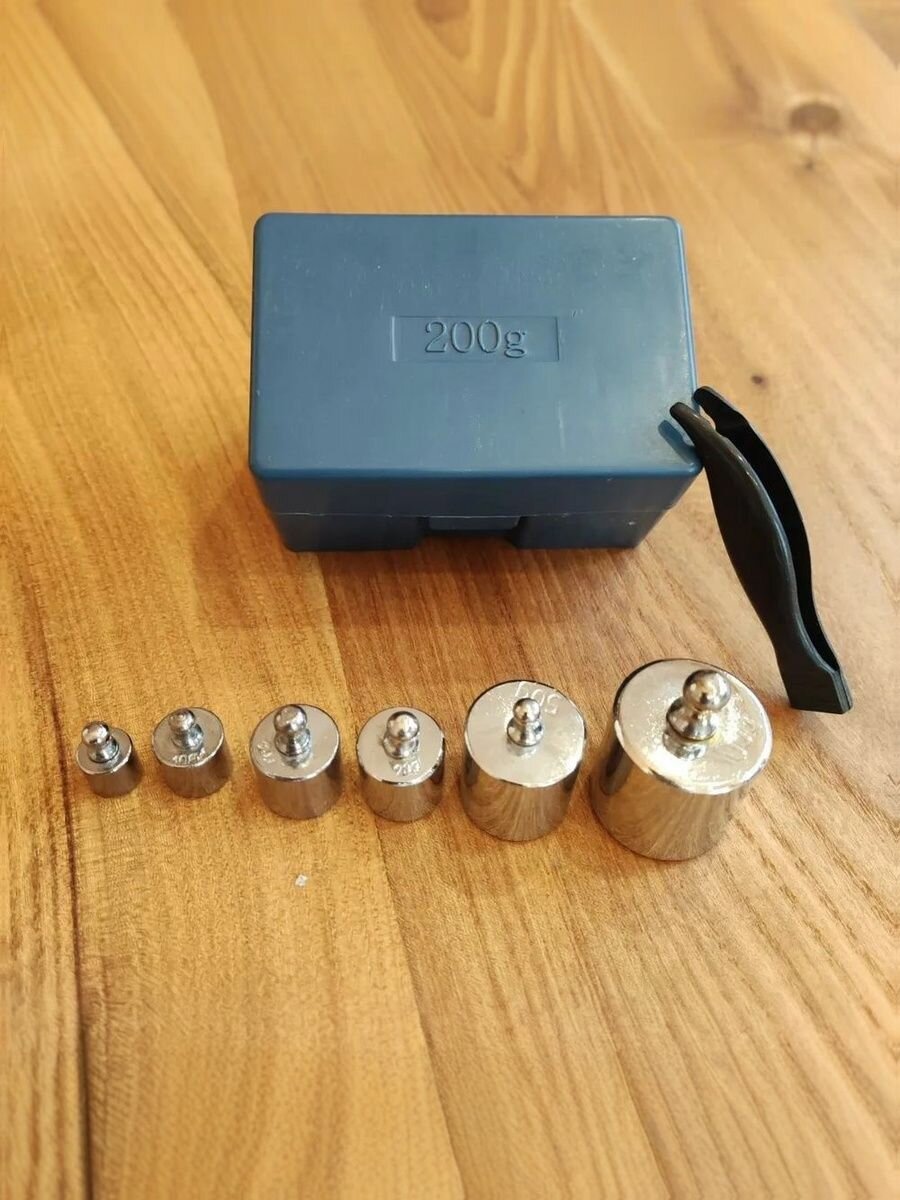 Комплект калибровочных гирек 5, 10, 20, 50, 100 грамм для весов. Гирька