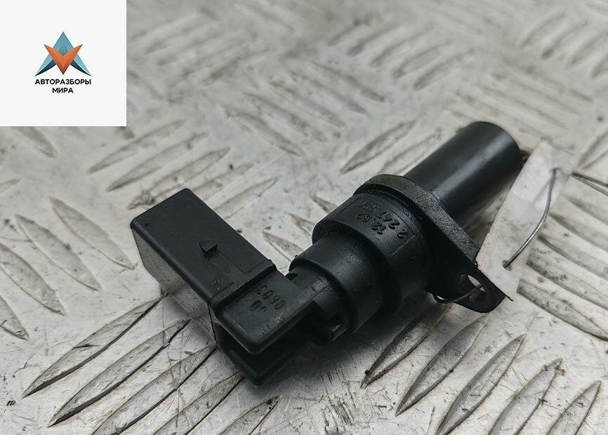 Датчик коленвала BMW 5 E39 рест. 2003 2247926