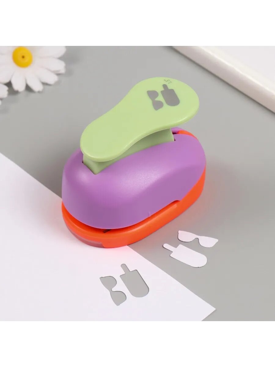 Дырокол фигурный рисунок 3,8х3,8 см "Курорт"