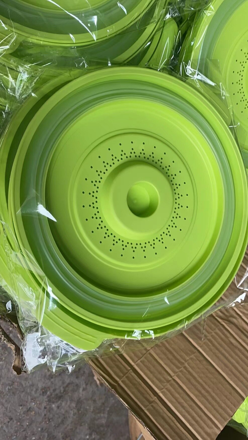 Крышка для СВЧ, с корзиной для слива, термопластичная резина, диаметром 27 см, зелёный