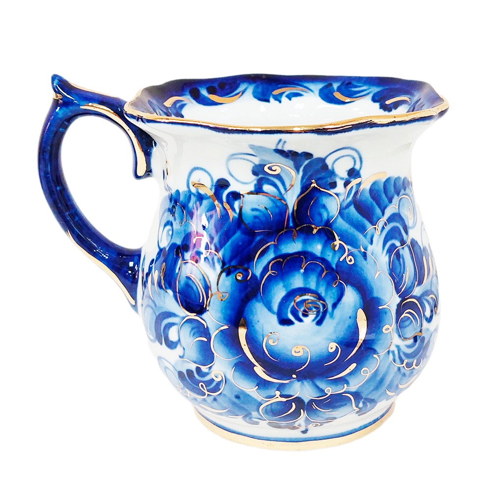 Фарфоровая чашка ручной работы "Сказка на фарфоре", гжель с золотом