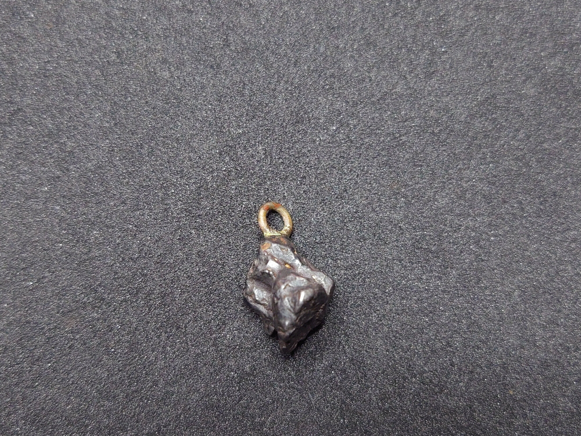 Сихотэ-Алинский метеорит (подвеска) [3.7 гр.]