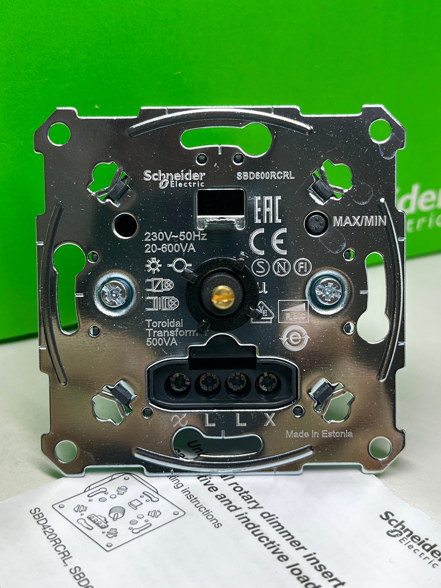 Механизм светорегулятора (диммера) Schneider Electric Merten поворотно-нажимного универсального, 20-600 Вт MTN5139-0000