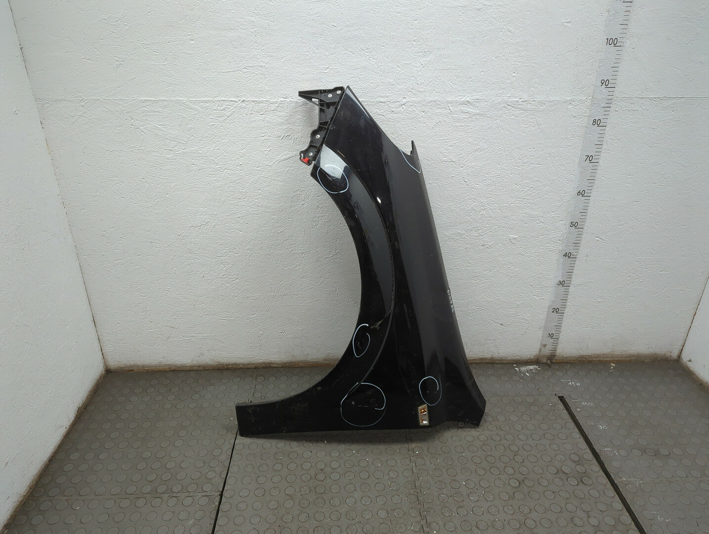 Крыло левое переднее Opel Astra H Б/У