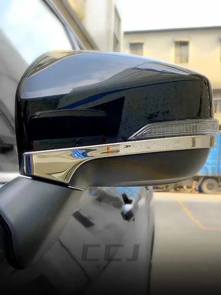 Молдинг автомобильный на зеркало заднего вида Subaru Forester/XV/Crosstrek, нержавеющая сталь, комплект 2 шт.