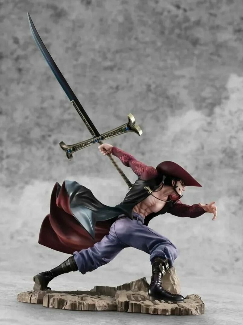 Фигурка 3D из аниме Ван Пис (One Piece) - Дракуль Михоук (Dracule Mihawk) 30 см (коробка) — фото 1