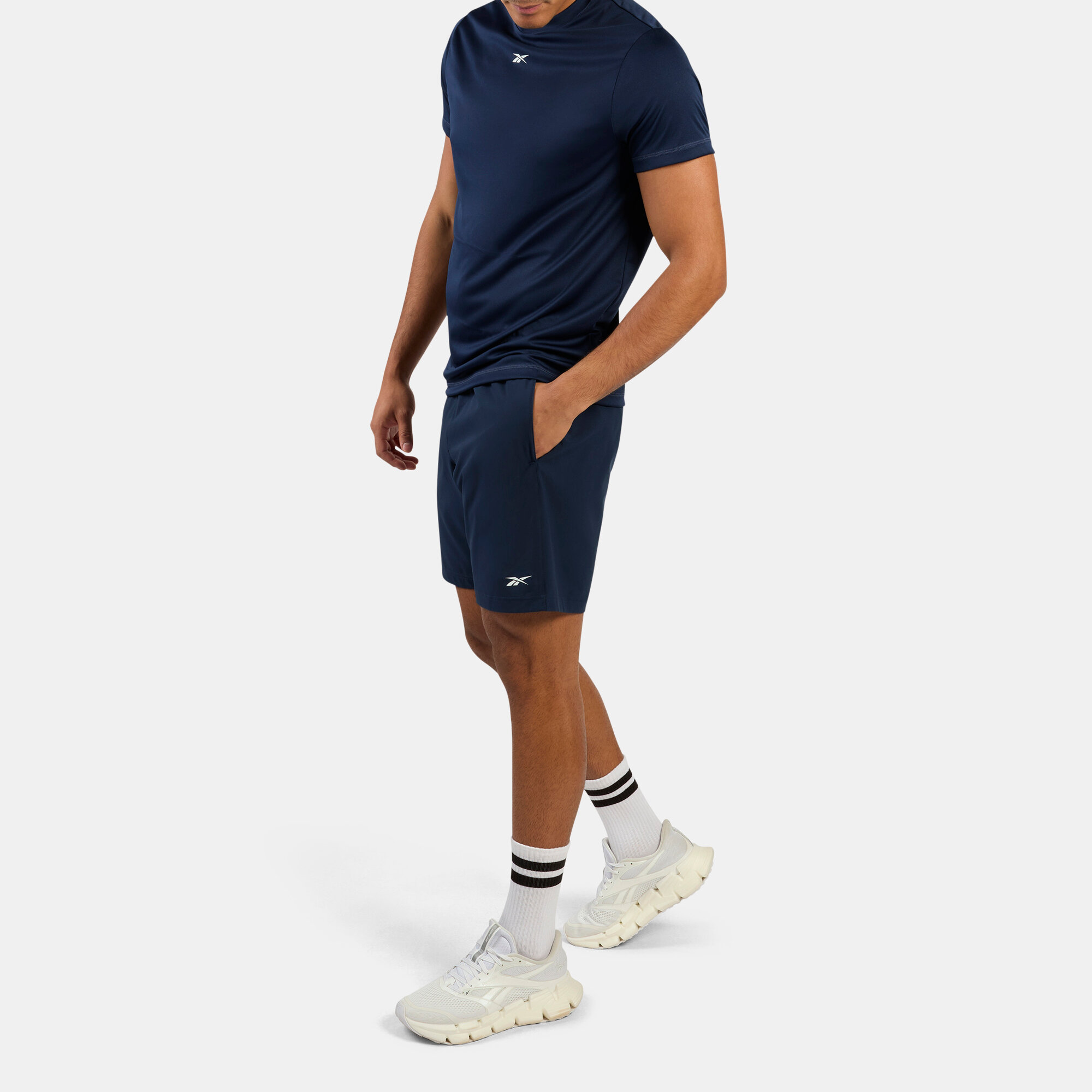 Шорты Reebok Wor Woven Short, размер M INT, темно-синий — фото 1