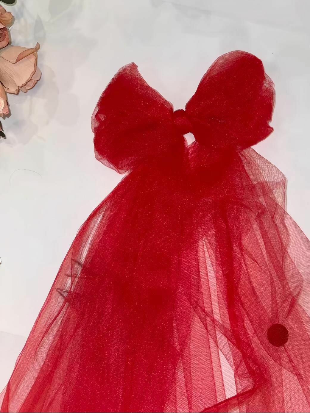 Фатин средней жесткости красный 1,7м*5 м