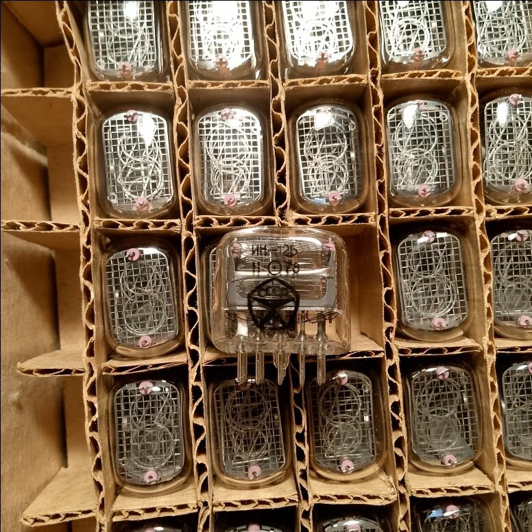 Лампа ИН-12Б новая провереная