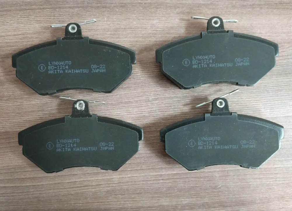 Колодки тормозные передние (усы без датчика) Vortex Estina Corda без ABS