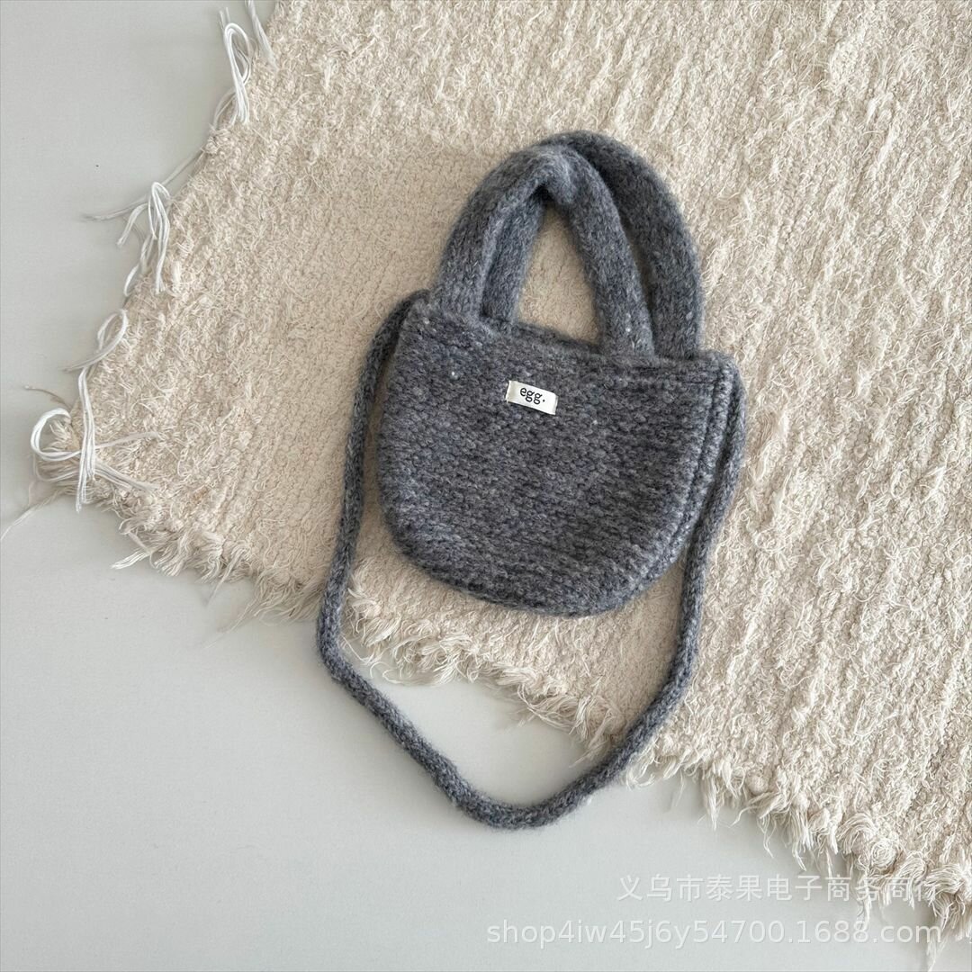 Детская вязаная сумка в стиле Ins, осень-зима, кроссбоди, монетница, вогнутая форма, однотонная пряжа, модная сумка через плечо для малышей