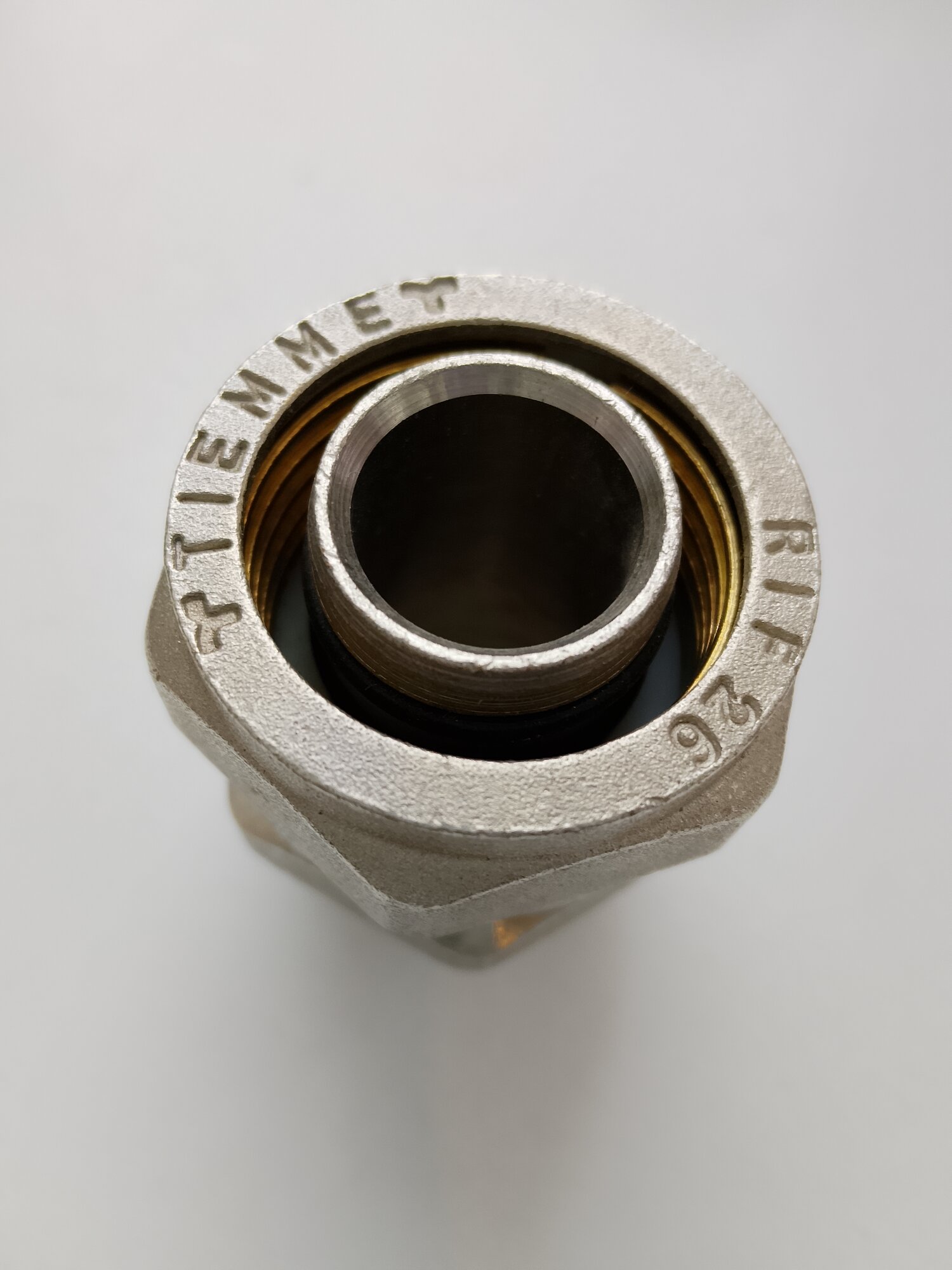 Муфта - цанга диам.26 на 3/4 наружн, хром. TIEMME