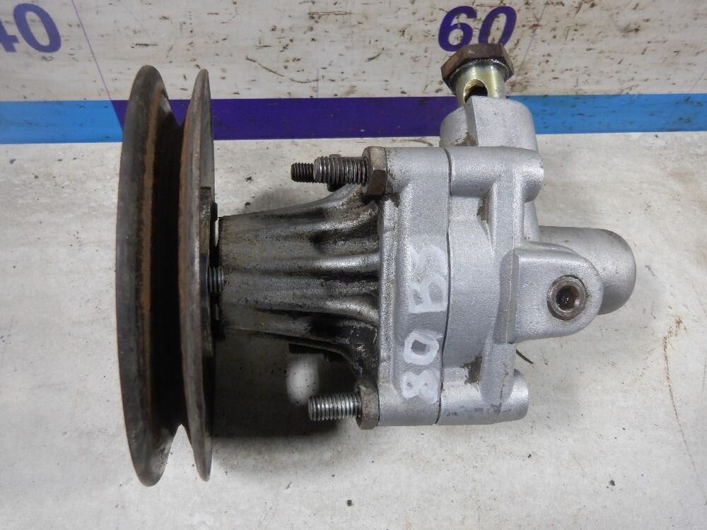 Насос гур Audi 80 B3 026145155BX