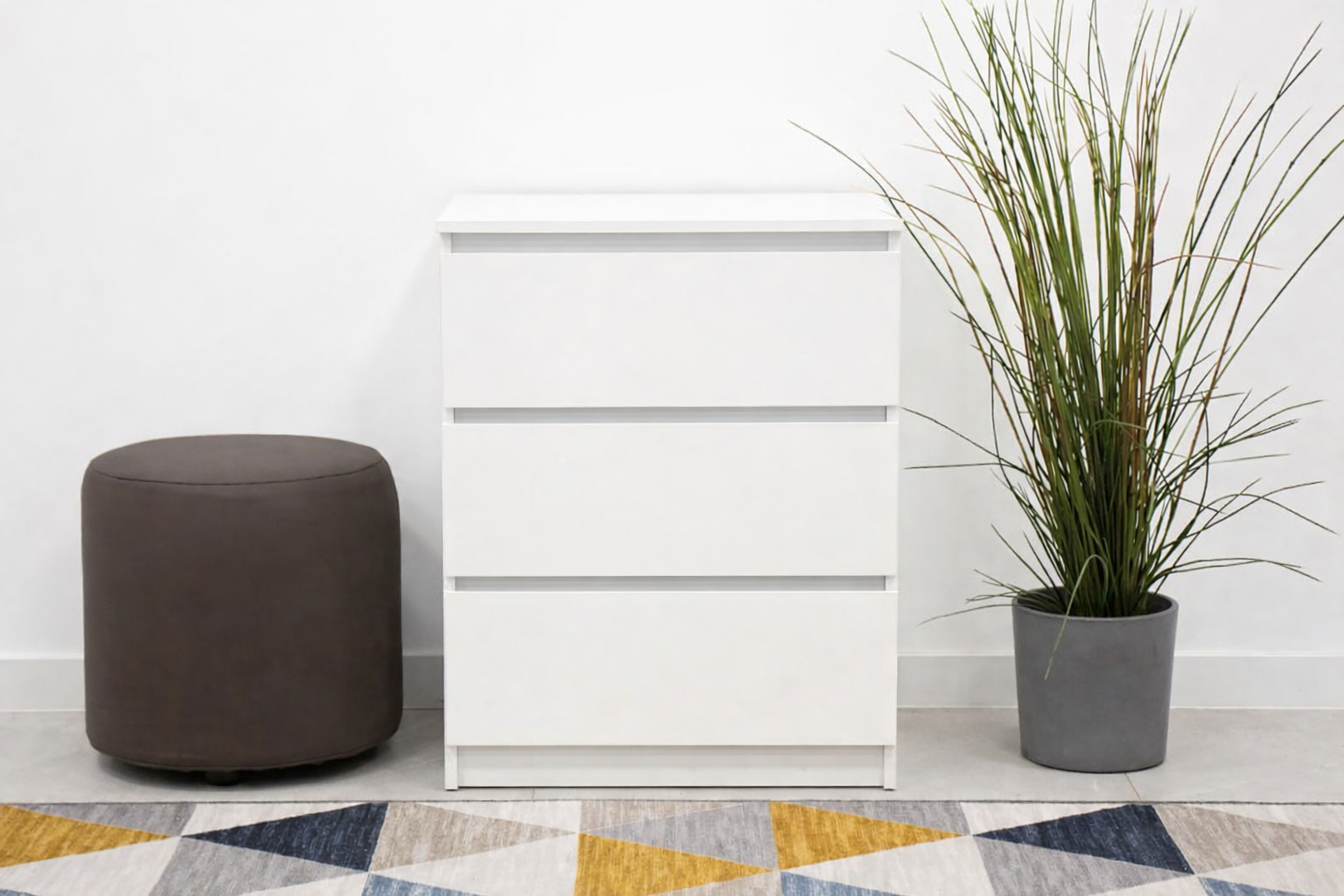 Комод белый 60 см три ящика ( 604х761х463 мм) ЛДСП с выдвижными ящиками, шариковые направляющие